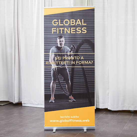 Cartellonistica pubblicitaria: cartelloni pubblicitari e striscioni ...