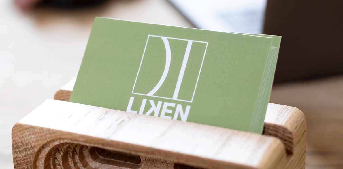 Custom Matte Finish Name Cards | Vistaprint Singapore