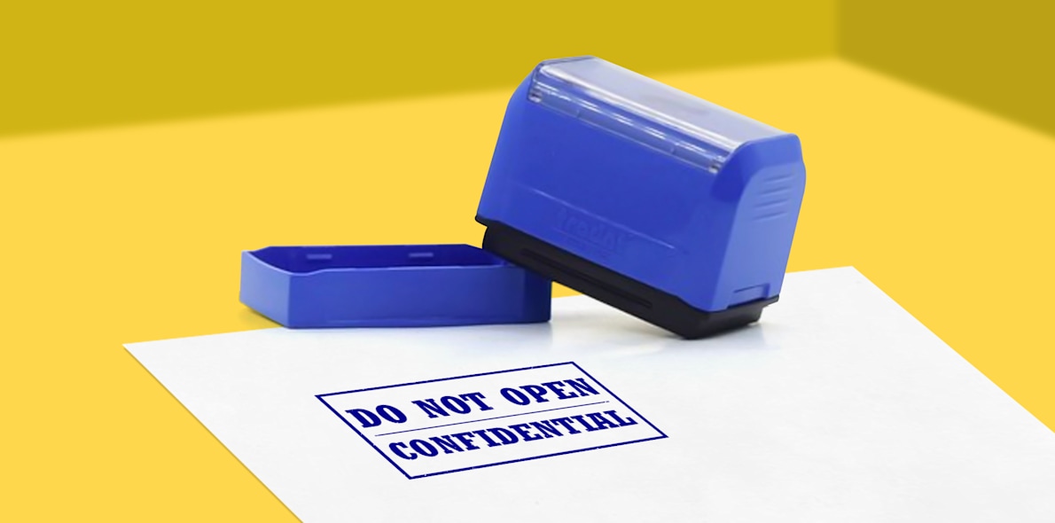 Flashy Pre-Inking Stamps | VistaPrint