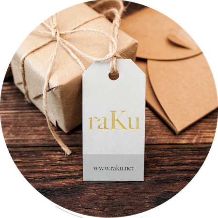 Personalised Tags to Elevate Your Brand | VistaPrint UK