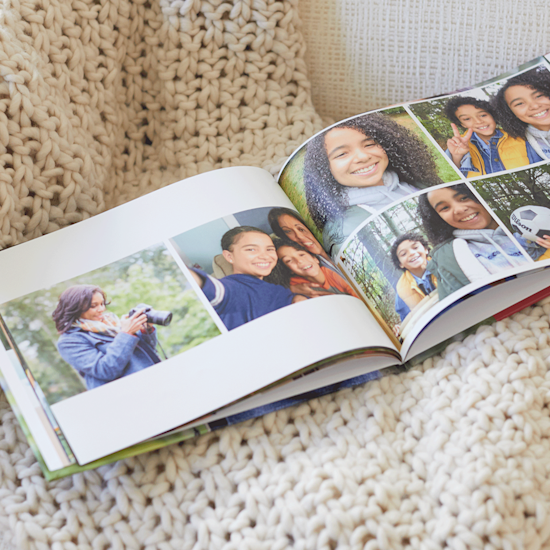 Photo Gifts: Personalised gifts, mugs and books | Vistaprint AU