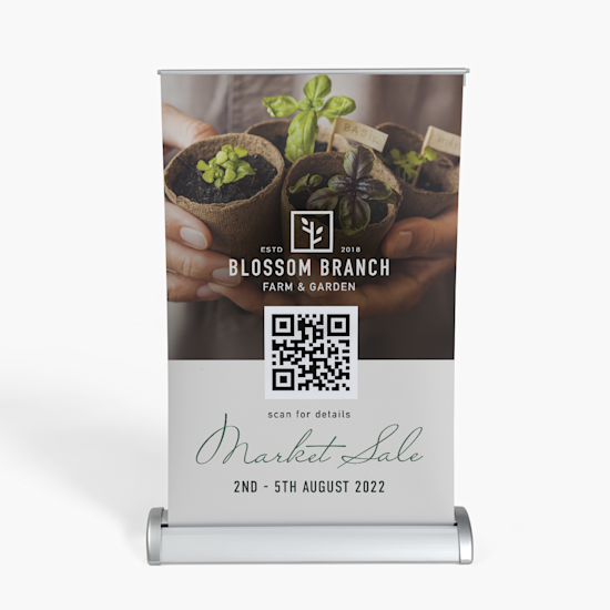 Personalised Outdoor Advertising & Outdoor Signs | VistaPrint