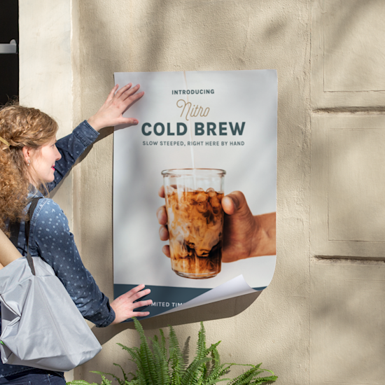 Personalised Outdoor Advertising & Outdoor Signs | VistaPrint