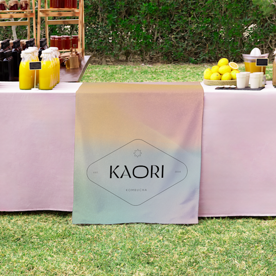 Personalised Outdoor Advertising & Outdoor Signs | VistaPrint