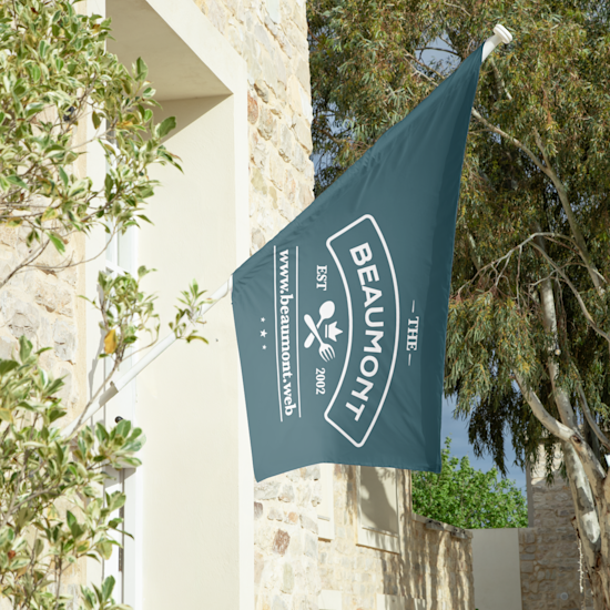 Personalised Outdoor Advertising & Outdoor Signs | VistaPrint