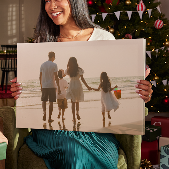 Photo Gifts: Personalised gifts, mugs and books | Vistaprint AU