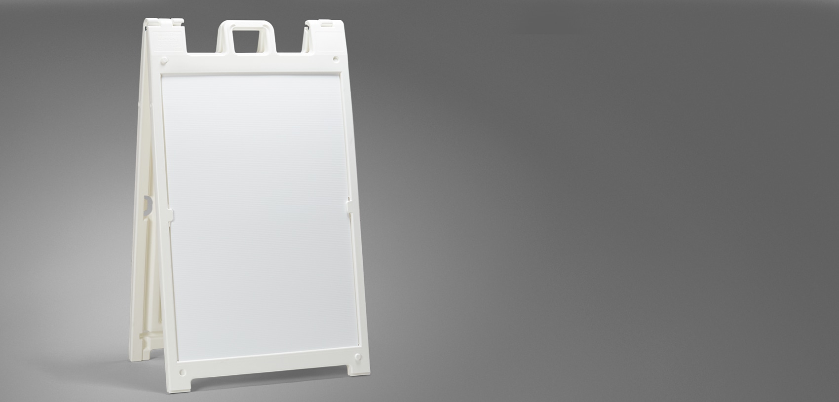 Custom Signicade Frames | VistaPrint Canada