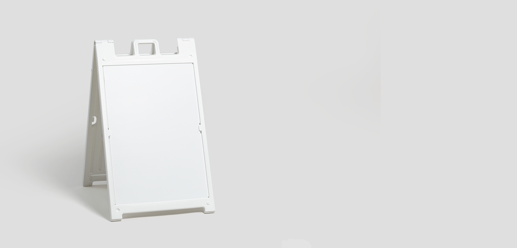 Custom Signicade Frames | VistaPrint Canada