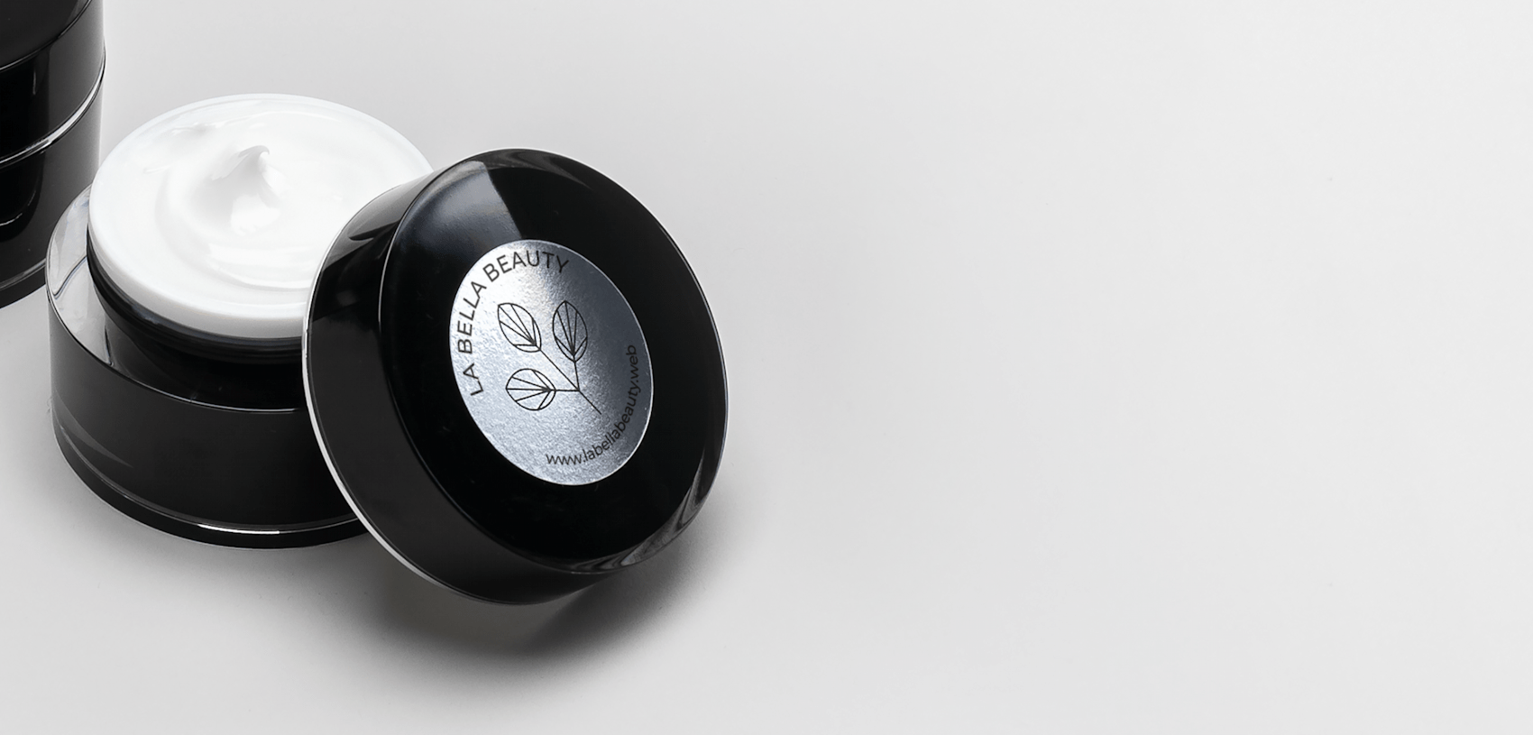Custom Roll Labels, Personalised Sticker Rolls | Vistaprint UK