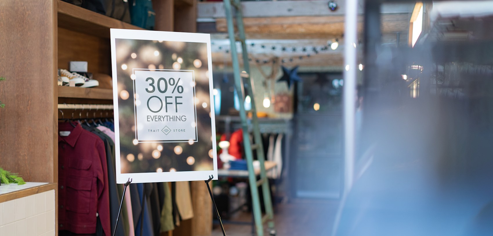 Easels for foam boards and plastic signs | Vistaprint