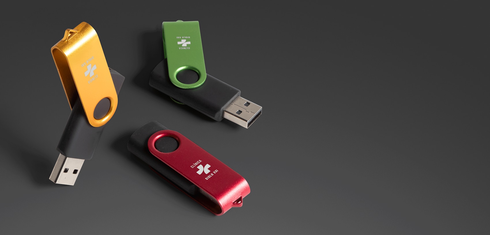Memoria USB giratoria personalizada | VistaPrint
