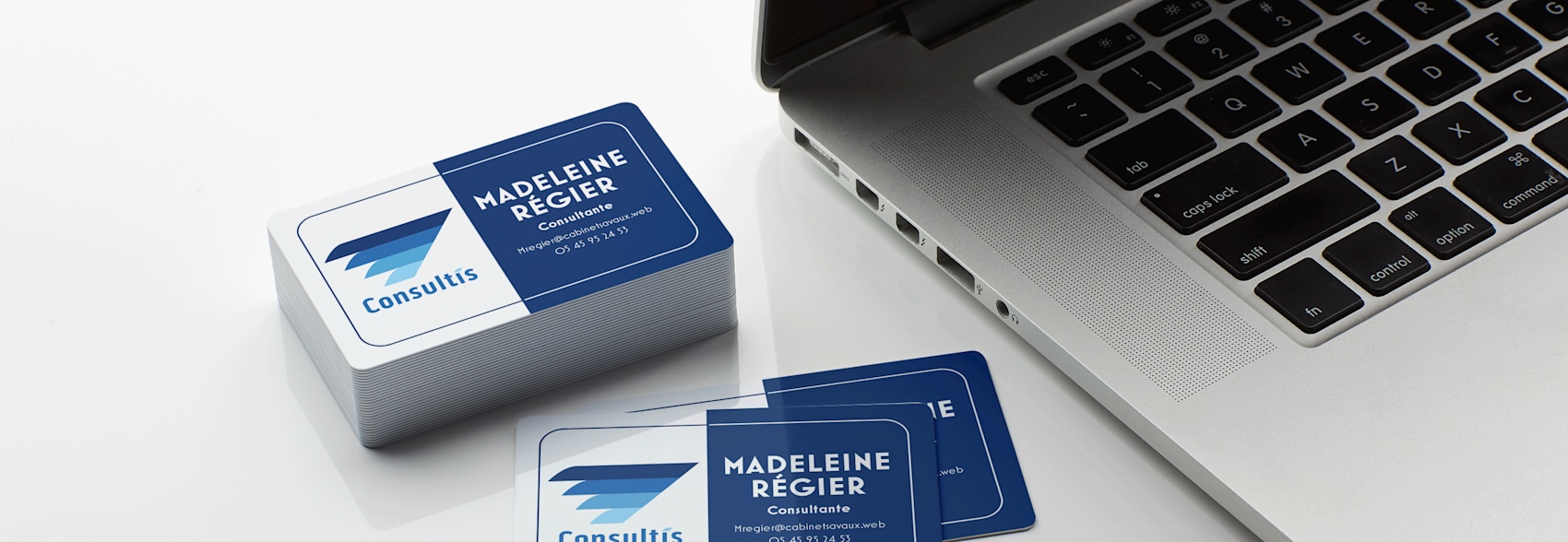 Cartes de visite en plastique, impression de cartes en PVC | VistaPrint