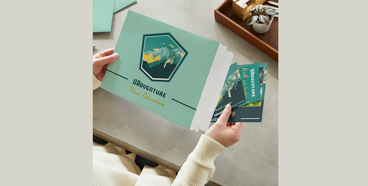 Custom Shipping Envelopes, Custom Rigid Mailers | VistaPrint Canada