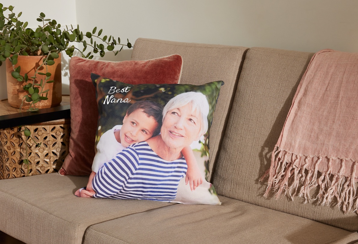 Personalised Cushions, Personalised Photo Cushions| Vistaprint UK