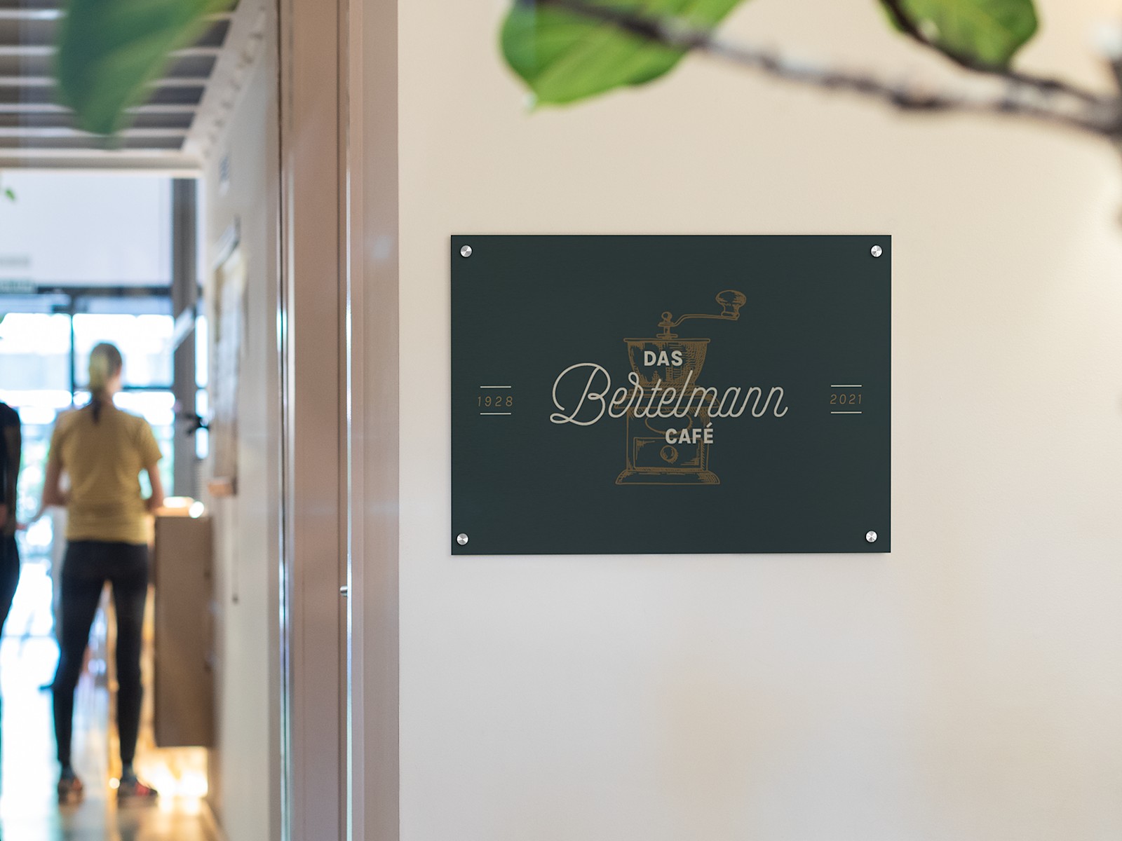 Firmenschilder Aluminium, Individuelle Schilder aus Metall | VistaPrint