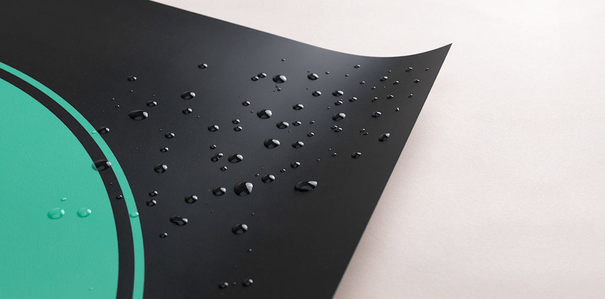 Wasserfeste Plakate drucken: Wetterfeste Poster | Vistaprint