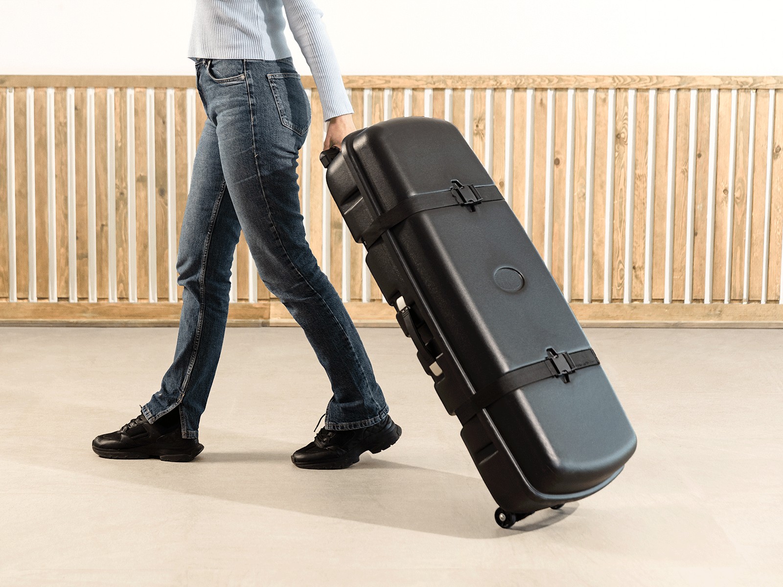 Custom Case-to Podium Kits | VistaPrint Canada