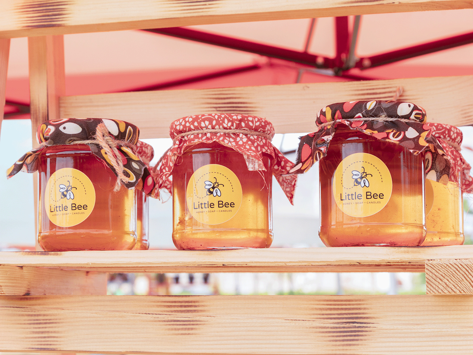 Custom Product Labels, Labels for Bottles | VistaPrint Canada