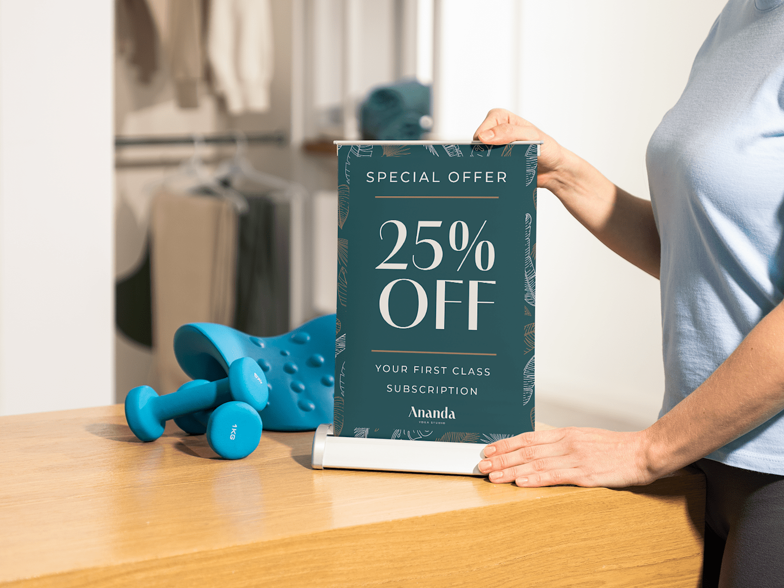 Tabletop Retractable Banners, Tabletop Banner Stands | Vistaprint