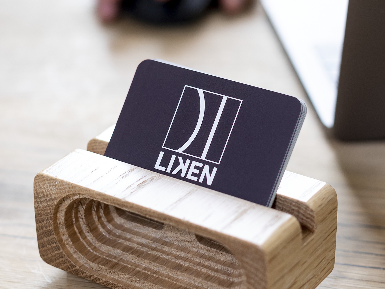 Rounded Corner Business Cards | Vistaprint UK