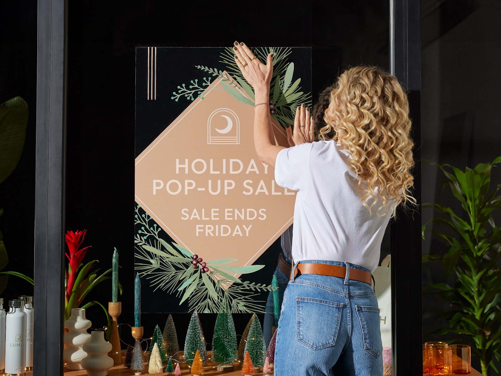 Custom Window Clings, Static Clings Printing | VistaPrint