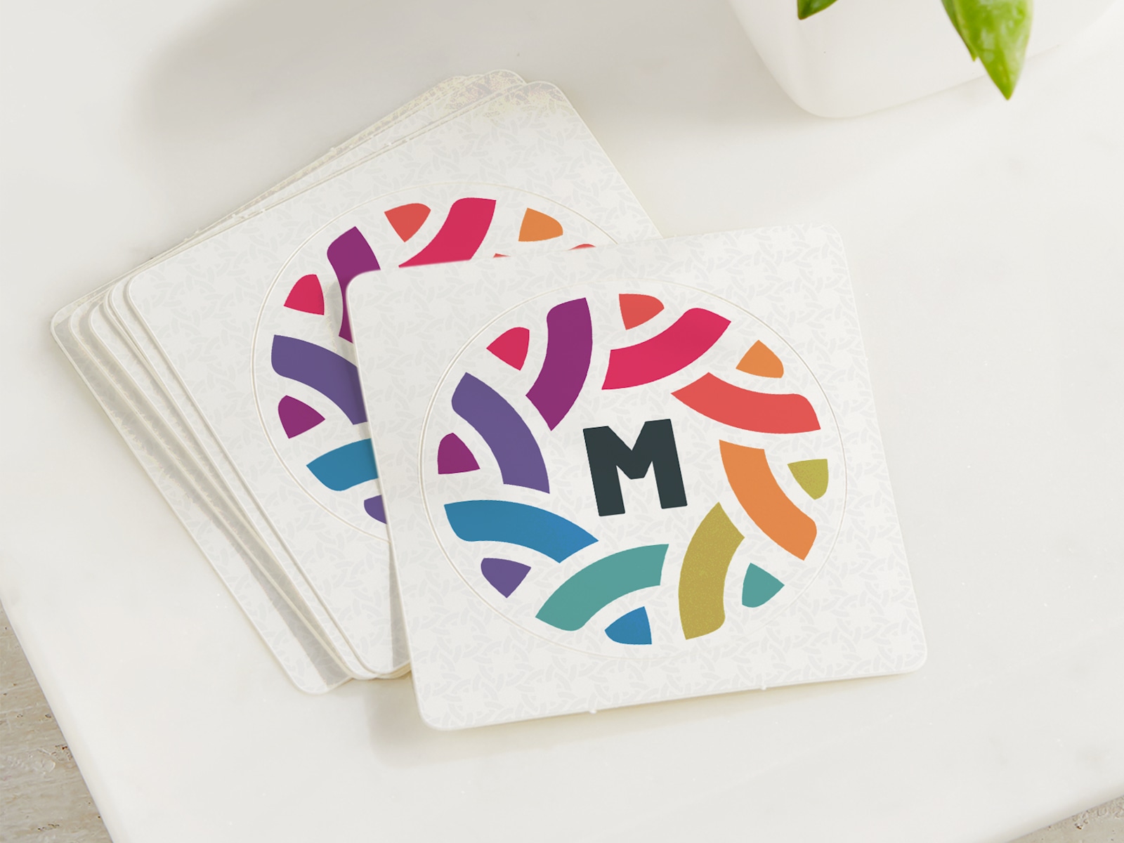 Adhesivos troquelados personalizados | VistaPrint