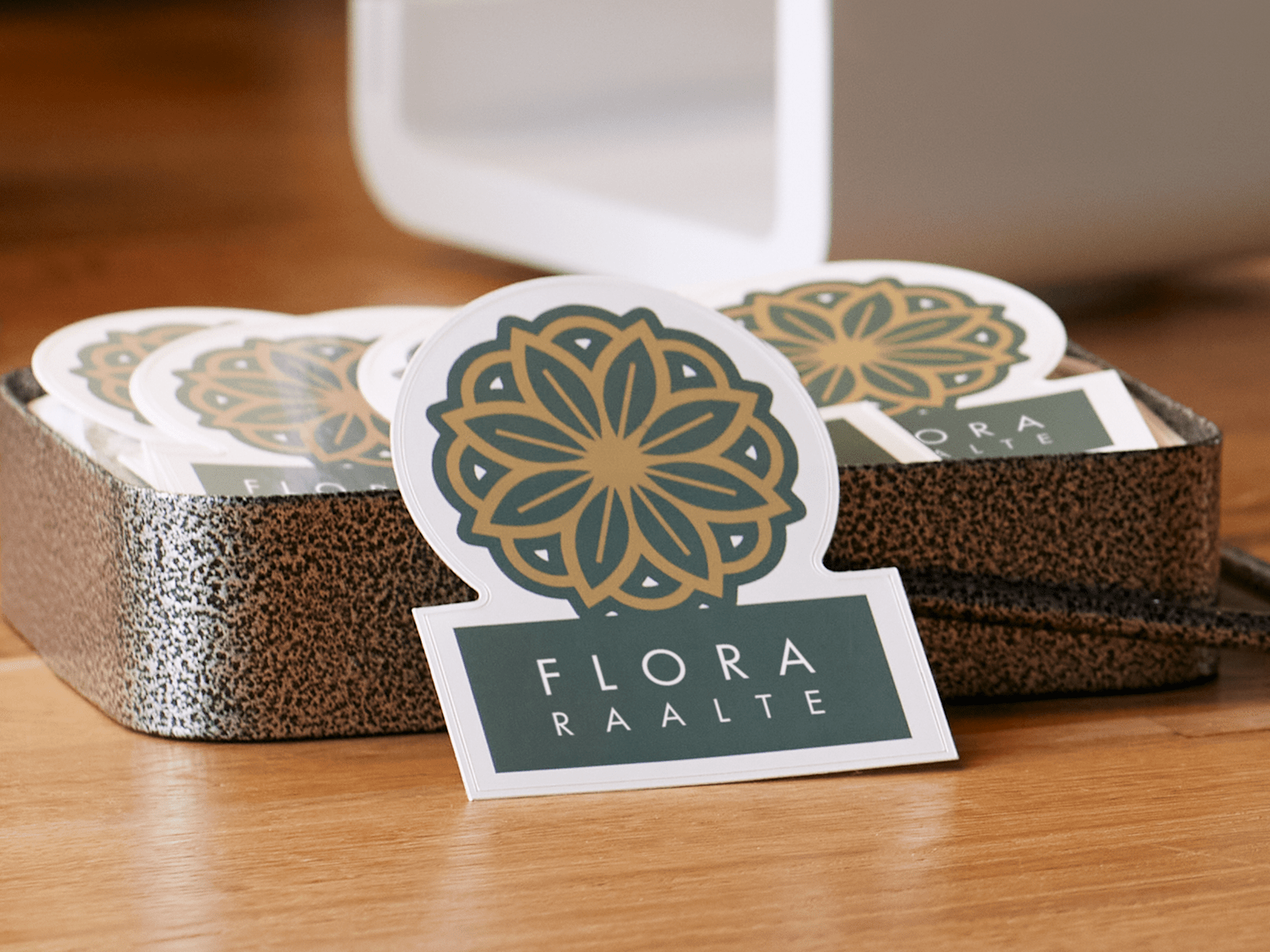 Bedrukte, gestanste stickers en etiketten | VistaPrint