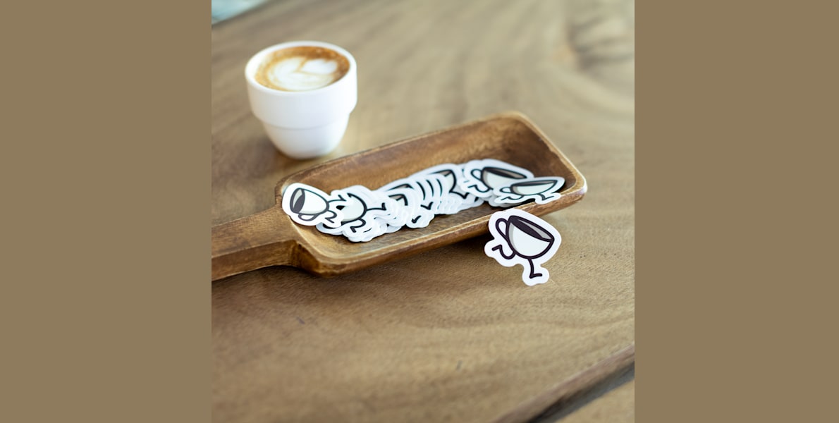 Autocolantes recortados personalizados, Impressão de etiquetas ...