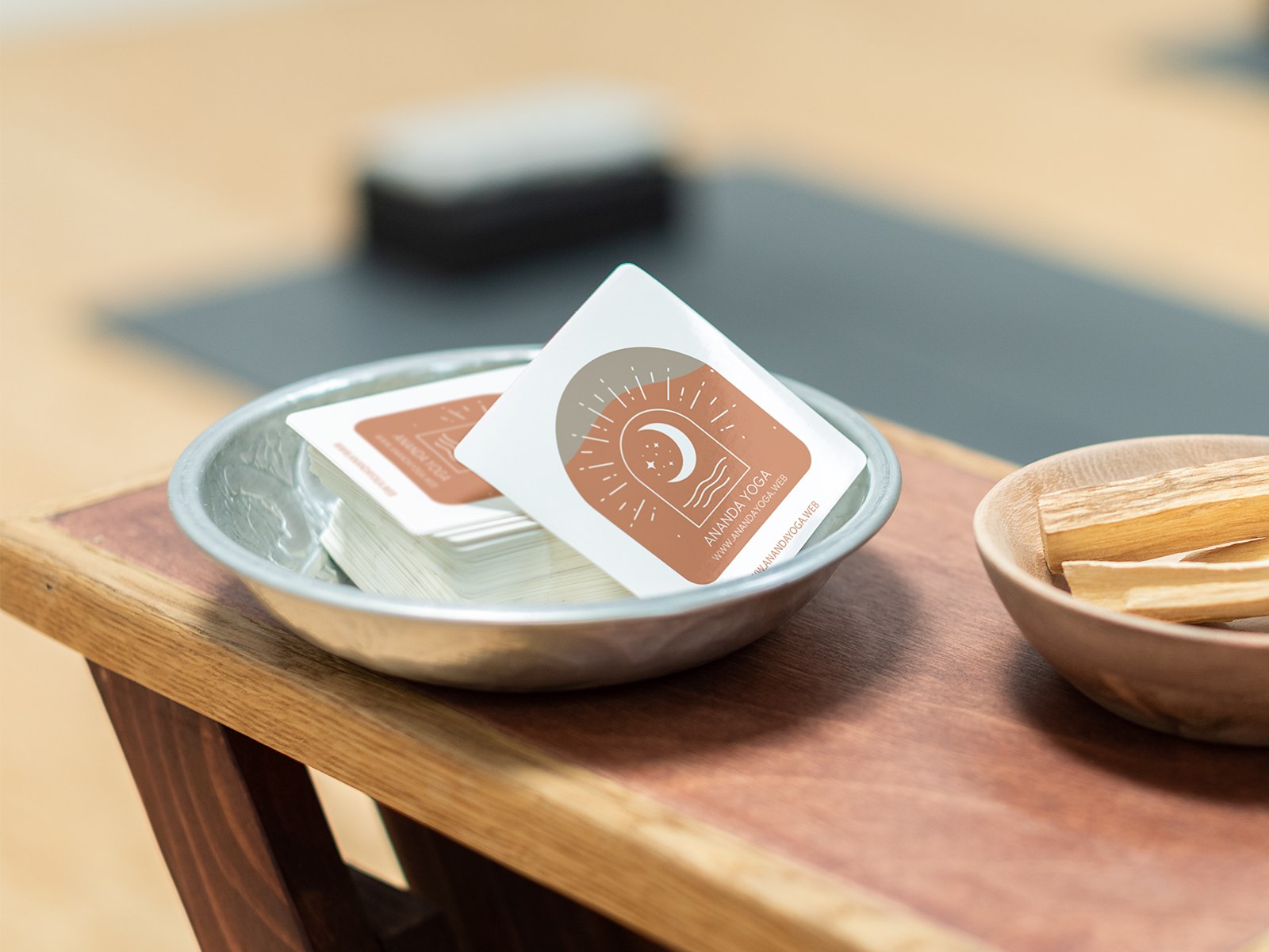 Kiss-cut stickers: Print custom-shaped stickers | Vistaprint AU