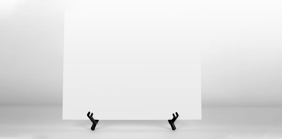 Easels for foam boards and plastic signs | Vistaprint AU