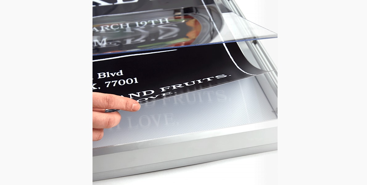 Poster Frames, Aluminium Poster Frames | VistaPrint Ireland
