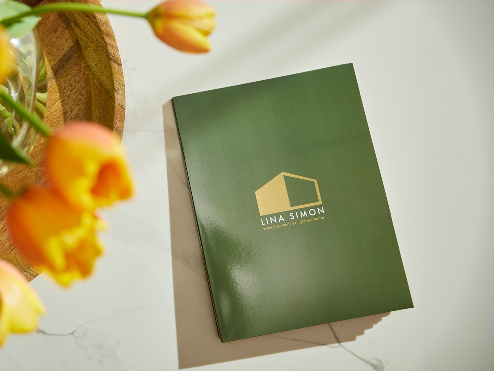 Custom Presentation Folders, Business Folders | Vistaprint AU
