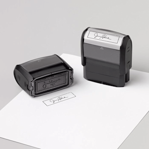 Custom Signature Stamps | VistaPrint Canada