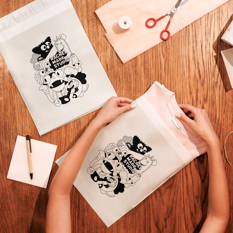 Custom Poly Mailers, Mailer Bags | Vistaprint SG