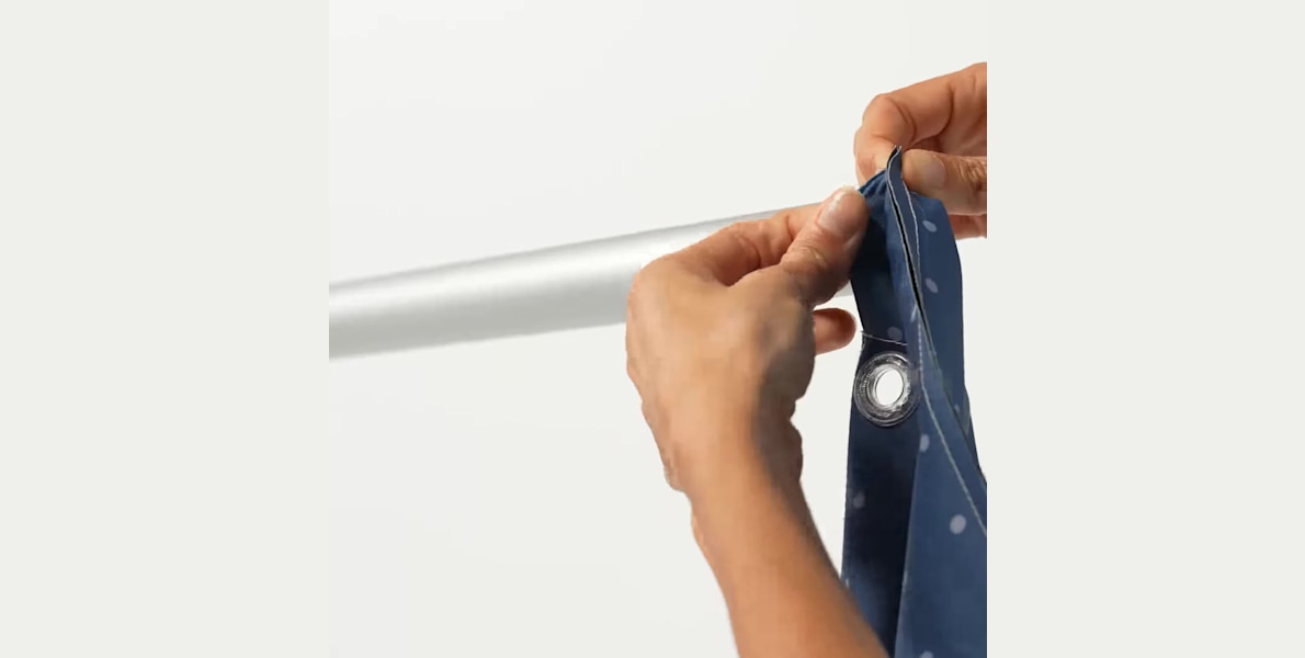 Custom Lamp Post Banners Printing | VistaPrint UK
